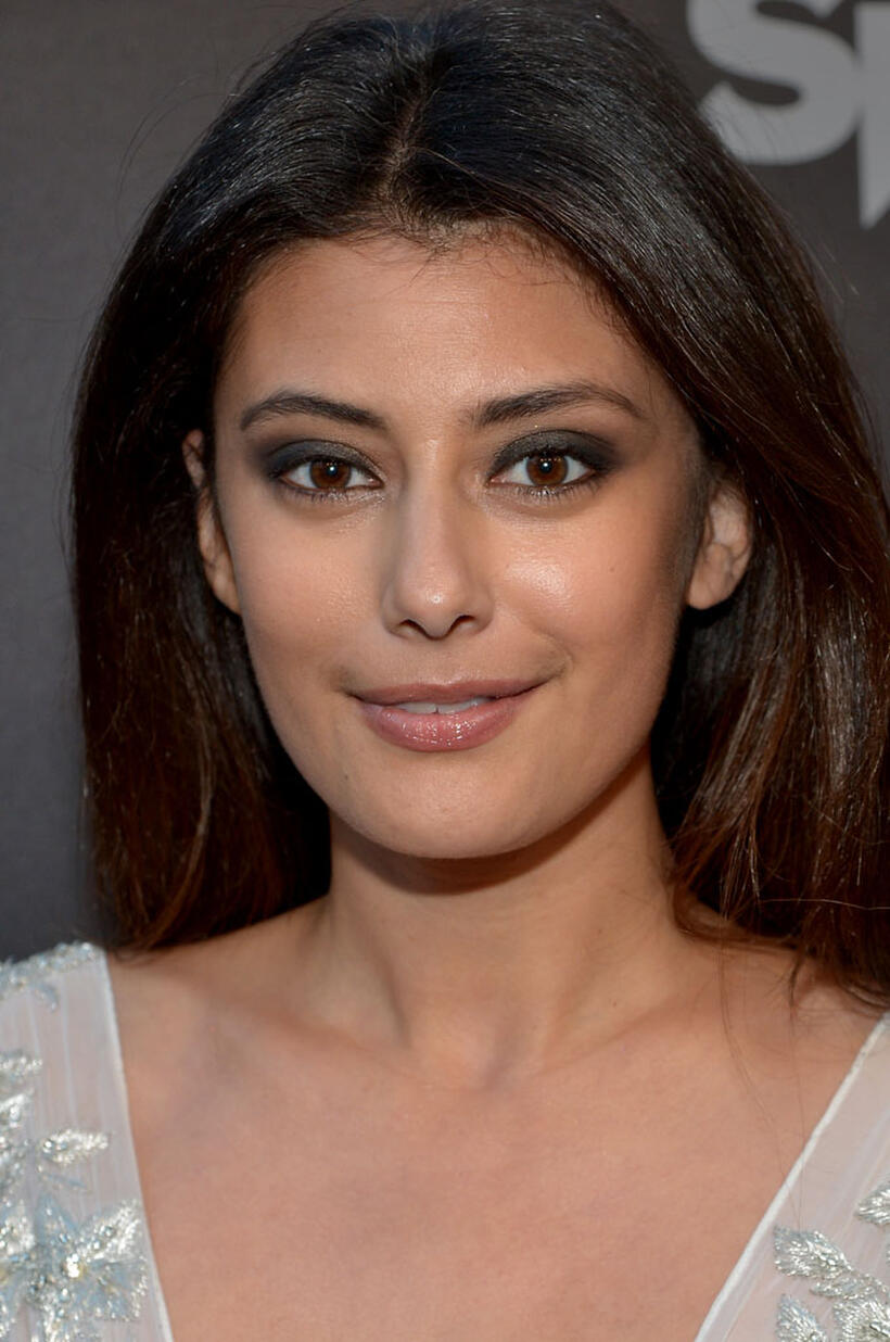 Sibylla Deen Pictures And Photos Fandango